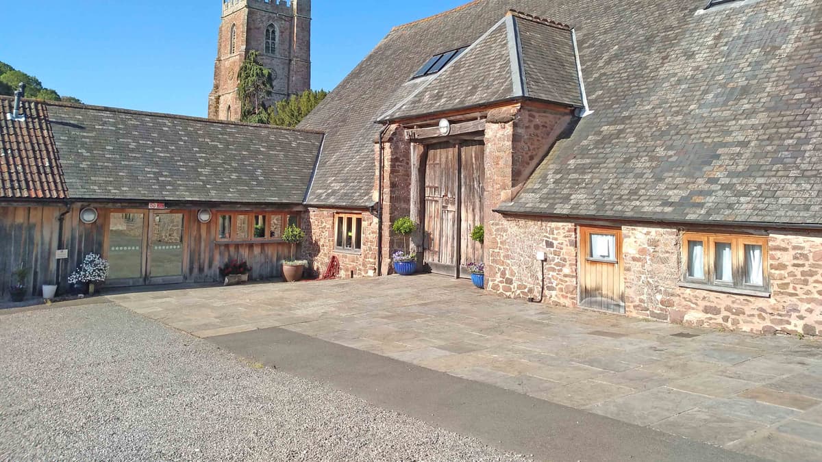 Dunster vintage and collectables fair under new management | wsfp.co.uk