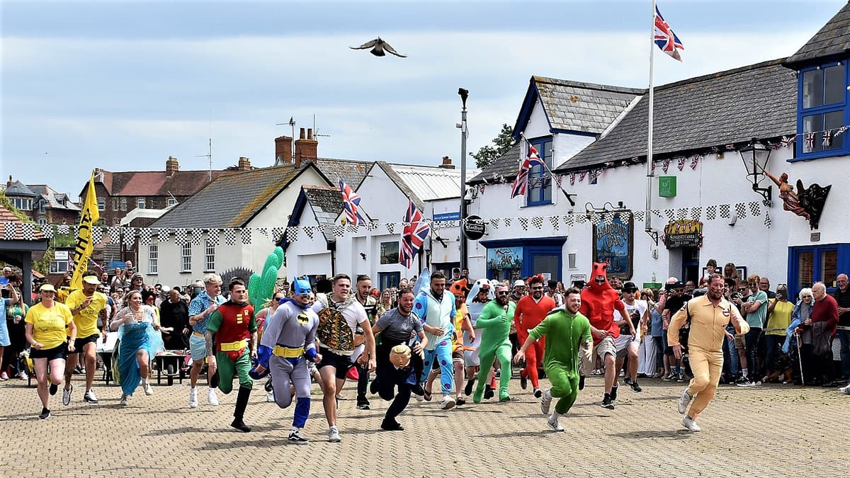 Maritime mayhem starts again Sunday in Watchet | wsfp.co.uk