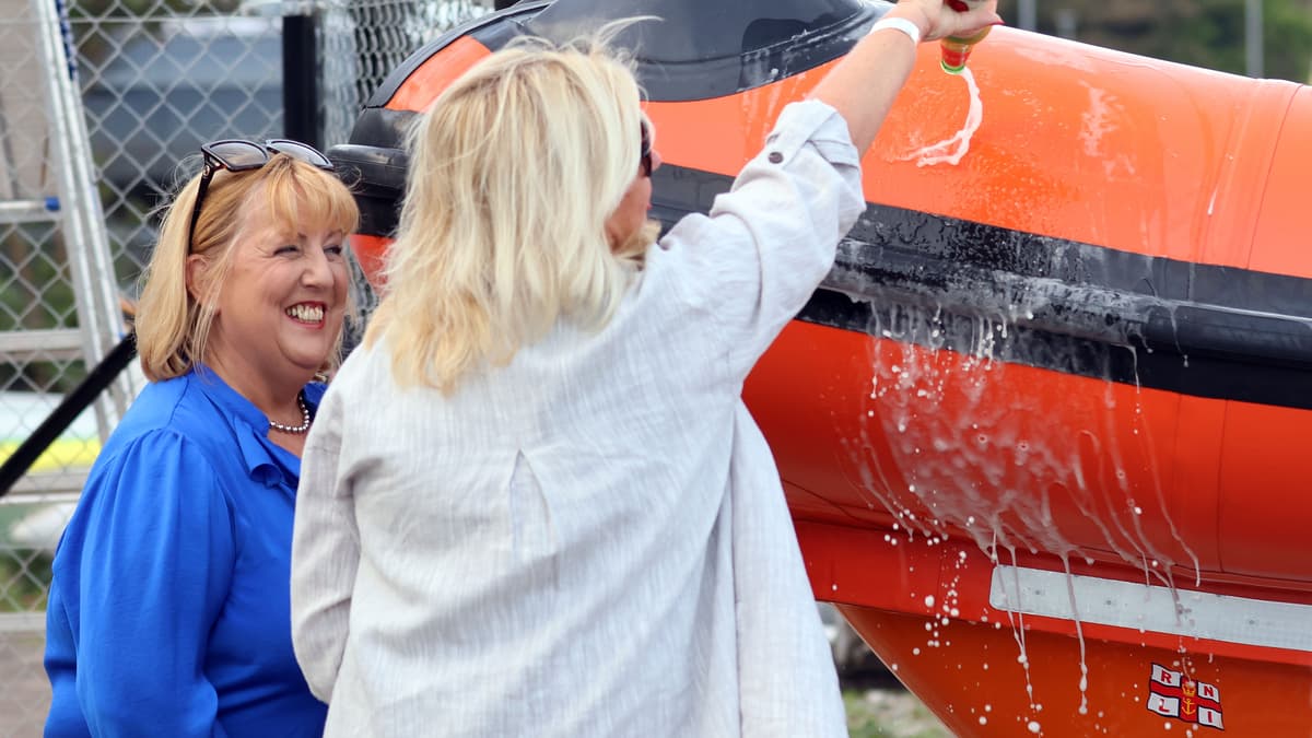 Lifeboat named and revamped RNLI station officially opened in Minehead ...