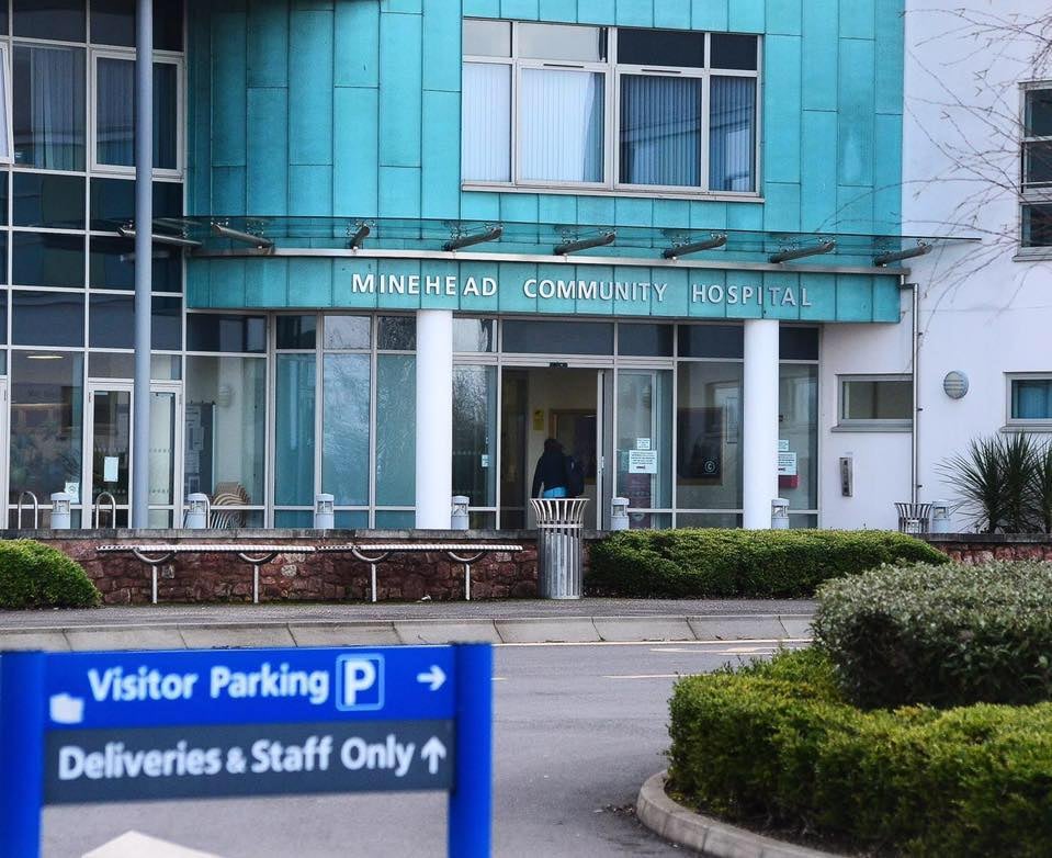 Minehead Community Hospital offering Covid-19 jabs again for elderly ...