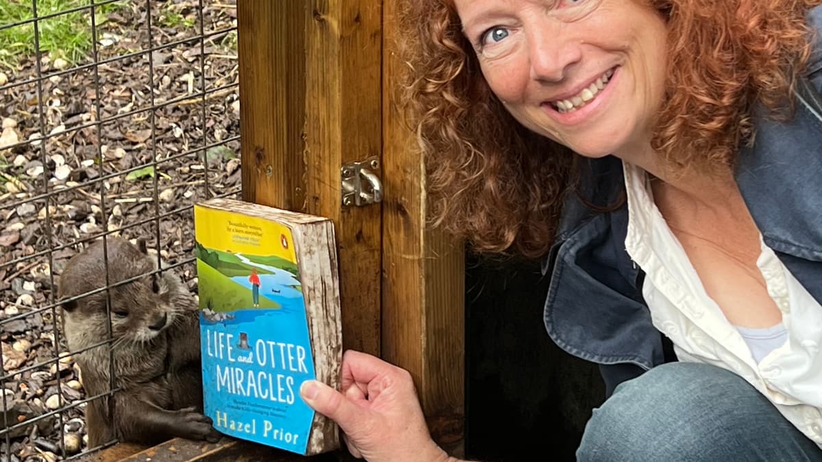 West Somerset otters inspire best-selling author Hazel Prior to write ...