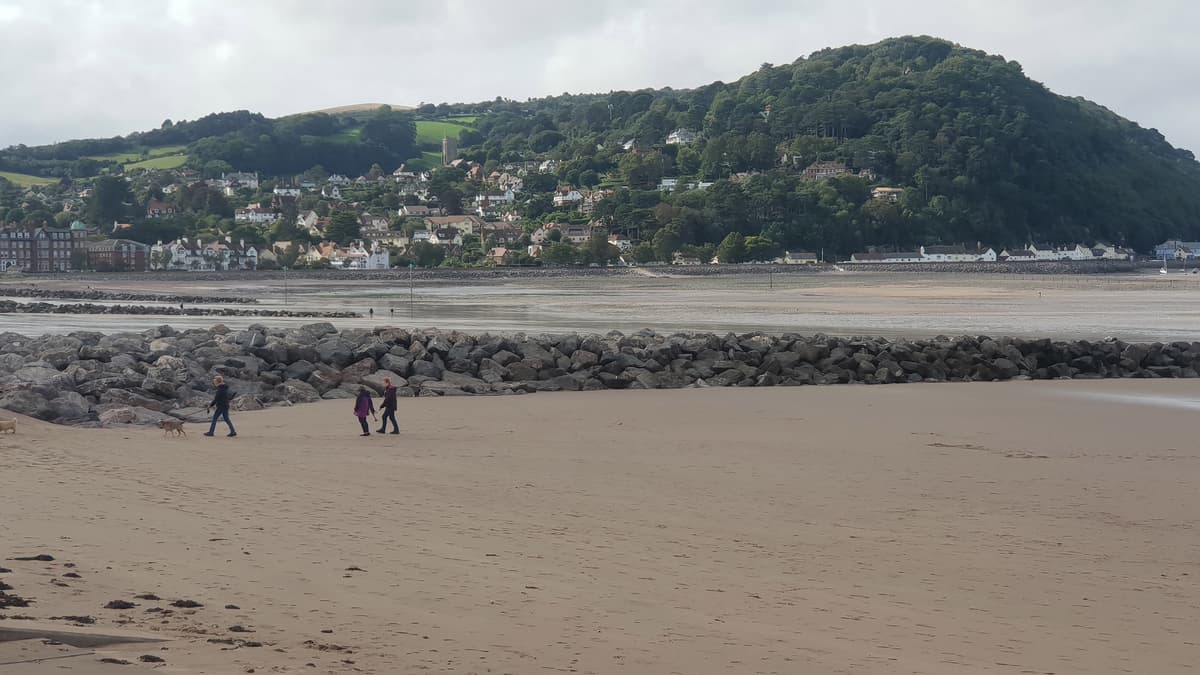 Minehead Beach judged among the best locations to paddleboard in UK ...