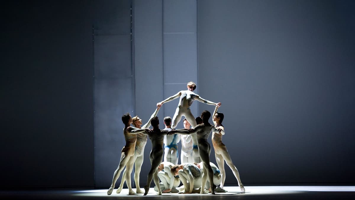Minehead Regal Theatre screening live The Royal Ballet’s MacMillan ...