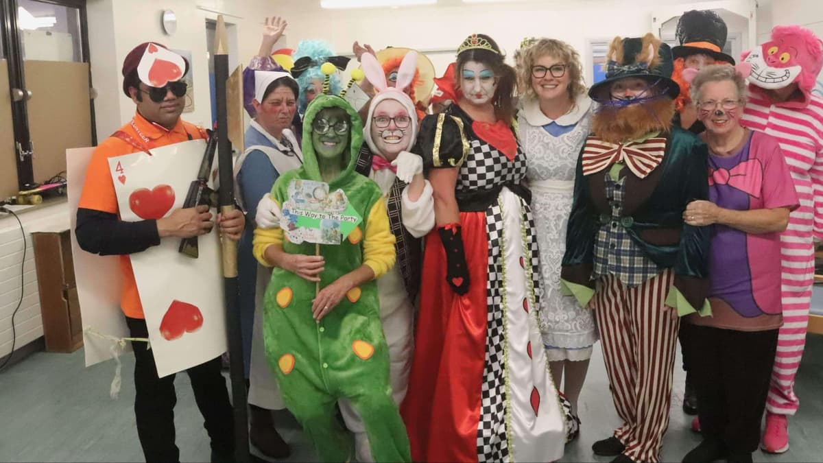 'Alice in Wonderland' style panto performed for Williton Community ...