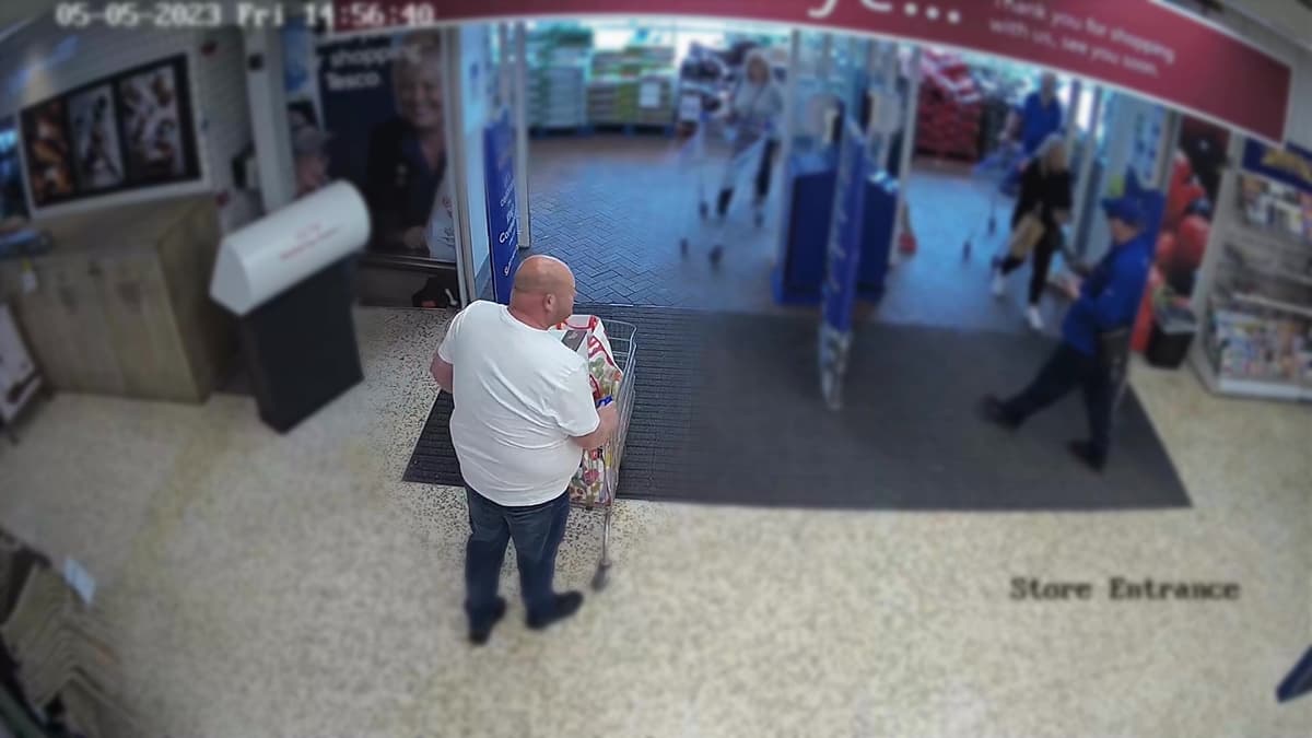 Gang brazenly stole 857 trolly-loads of items worth £130K from ...