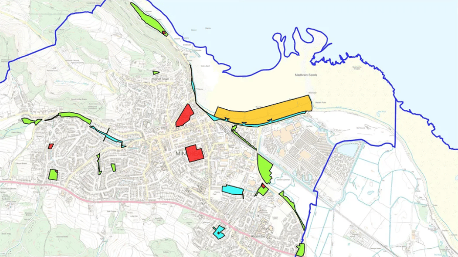 Friendly Minehead council issues dog walk map to help visitors and ...