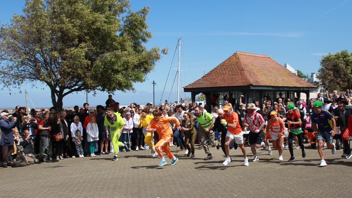 Fancy dress wheelbarrow teams race on the | wsfp.co.uk