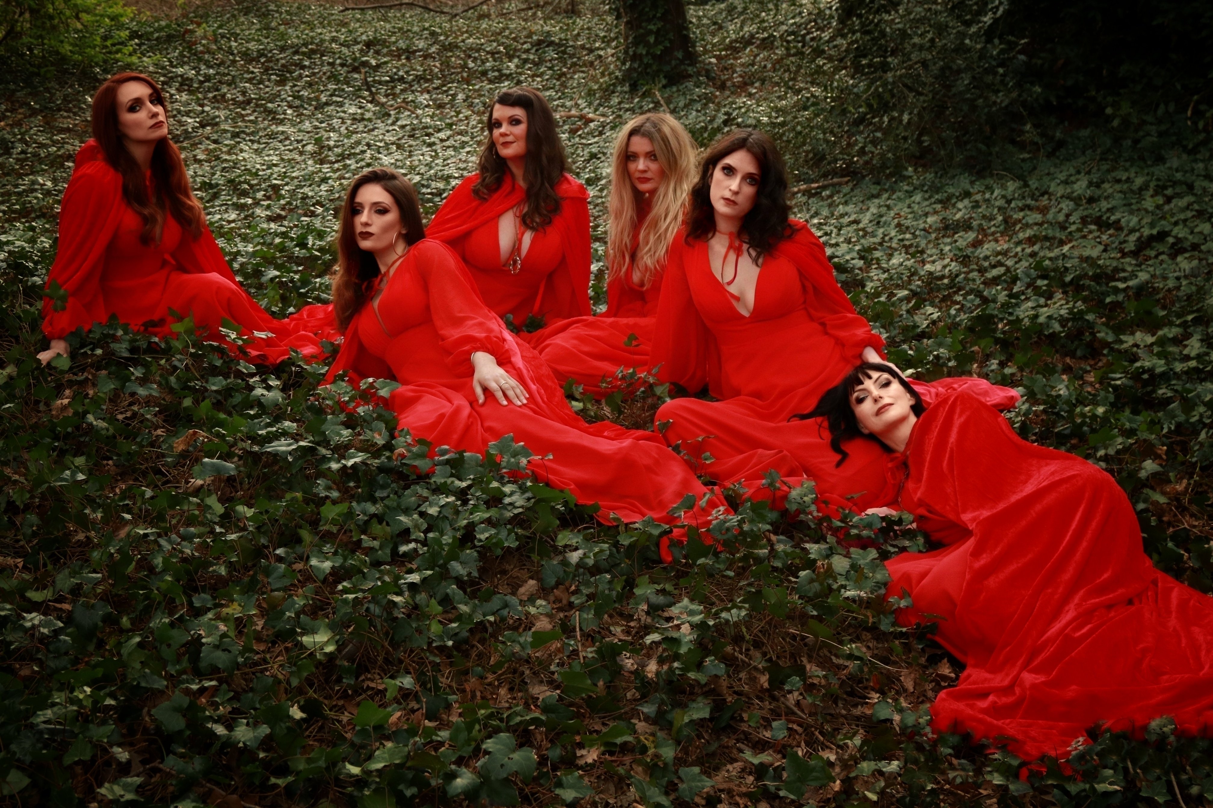 Mediaeval Baebes to return for Dunster Winter Festival procession and ...