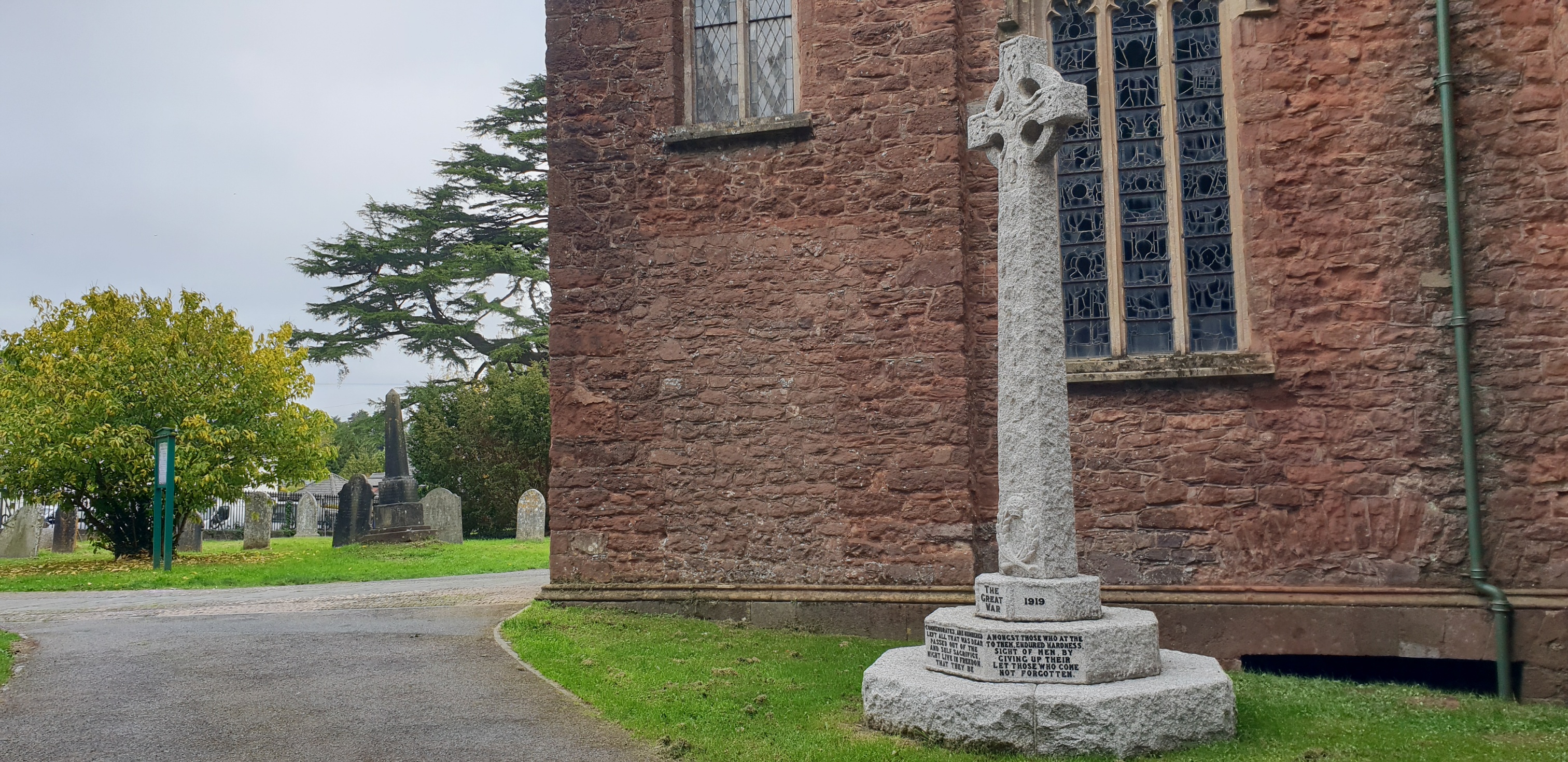 Parade and wreath laying feature for Wiveliscombe's acts of Remembrance ...